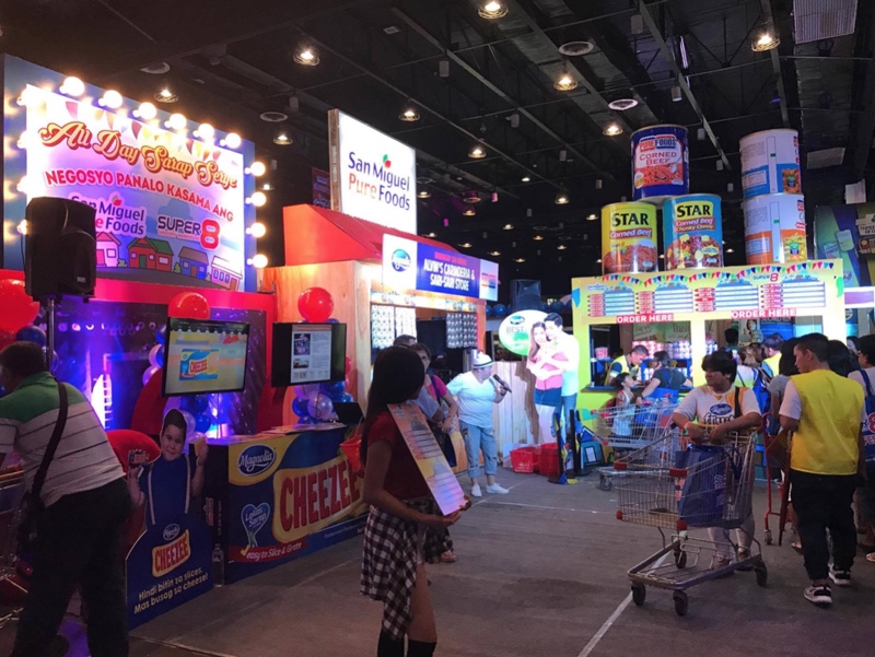 Super8 Grocery Warehouse Fun Fest 2017 - Rochelle Rivera