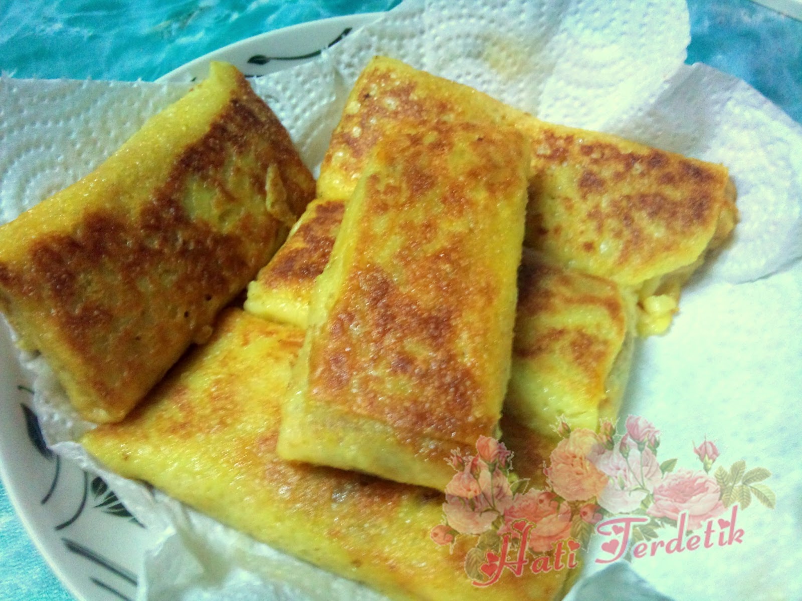 Hati Terdetik: KUIH ROPA / KUIH LIPAT / MURTABAK KECIK