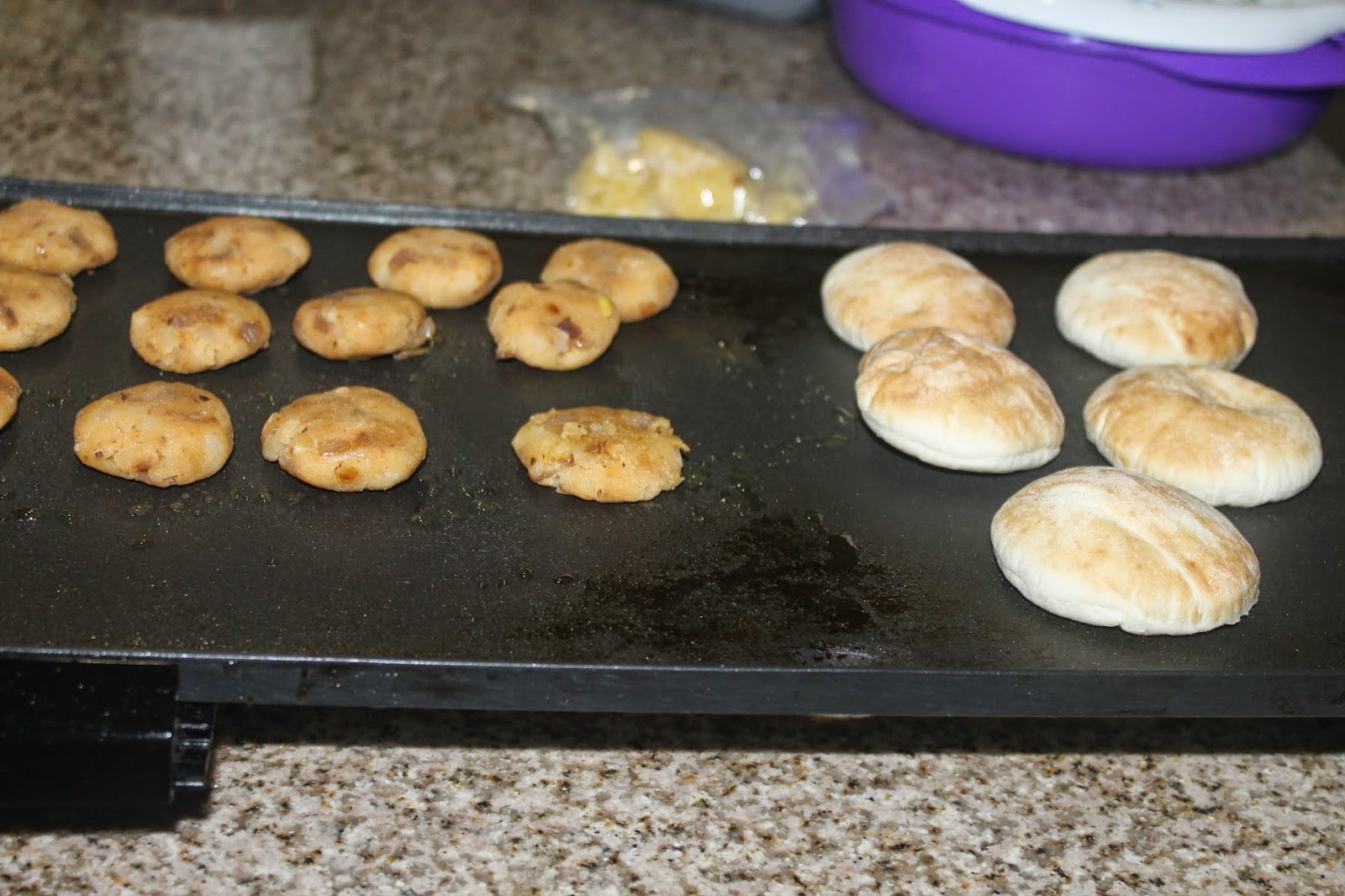 VineelaSiva: Mini Pita Pockets-Kids lunch box dish 1