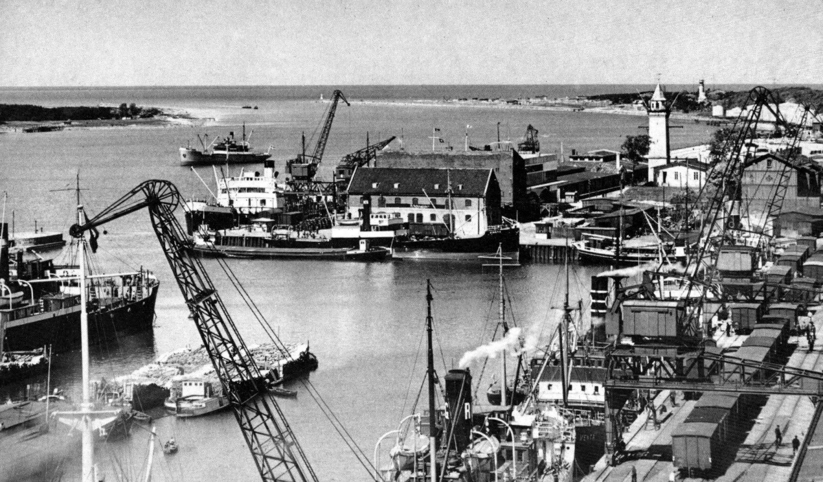 transpress nz: Memel Hafen, East Prussia, 1930s