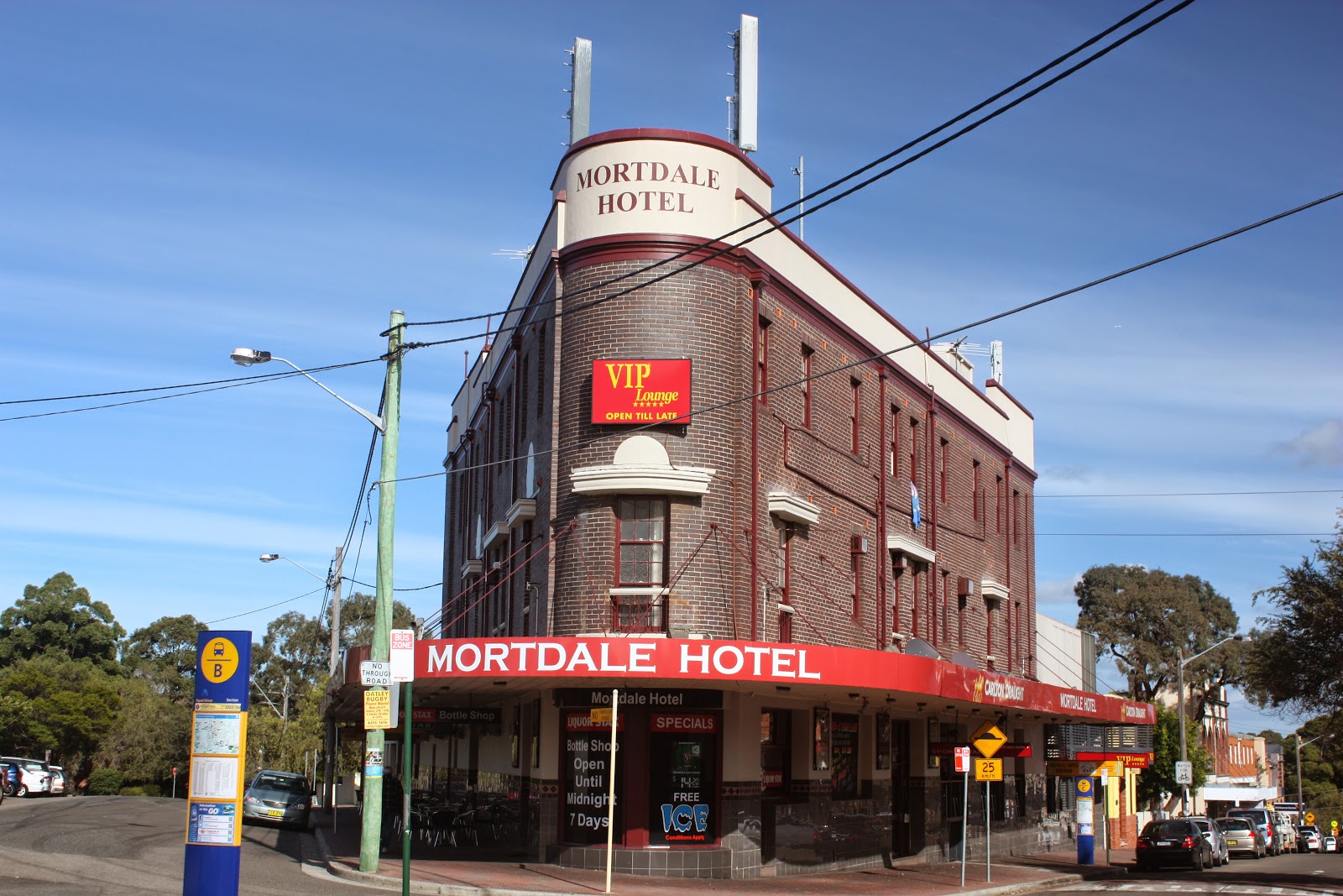 Sydney - City and Suburbs: Mortdale, hotel