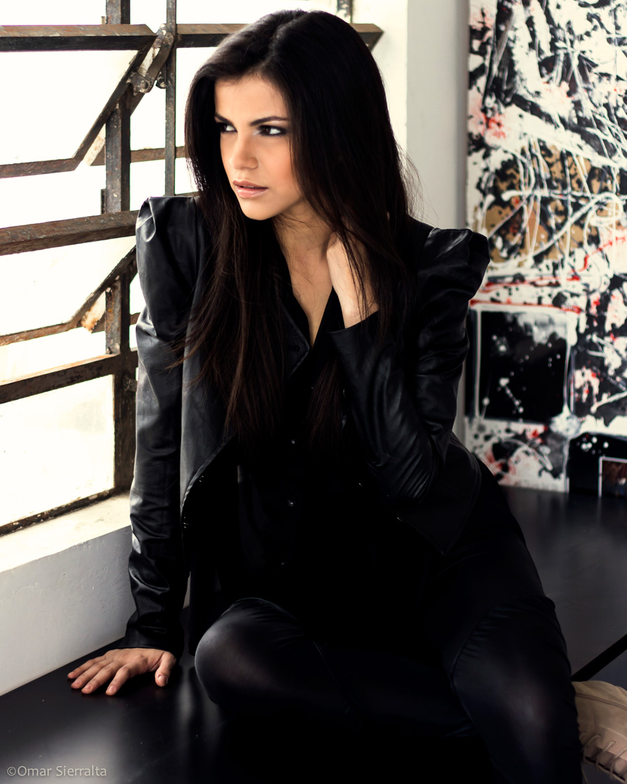 Lorena GuzmÁn By Omar Sierralta