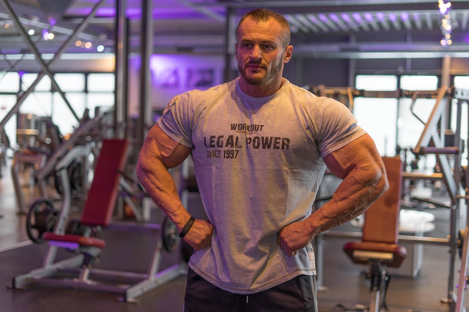 Muscle Lover: Super-Heavyweight bodybuilder Alexej "Mr. Biceps" Kauz ...