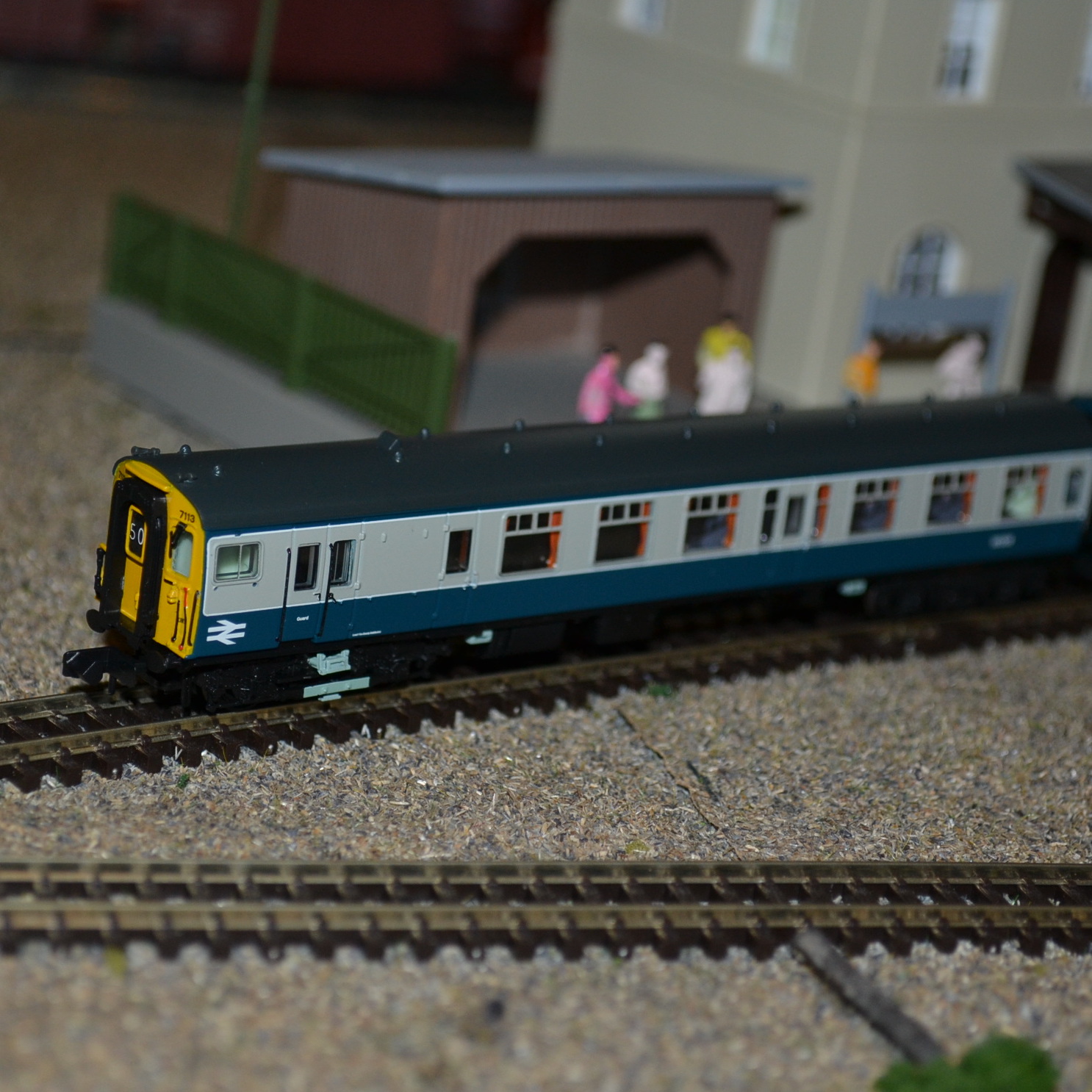 Kris' Model World - model railways and model kits: October 2015