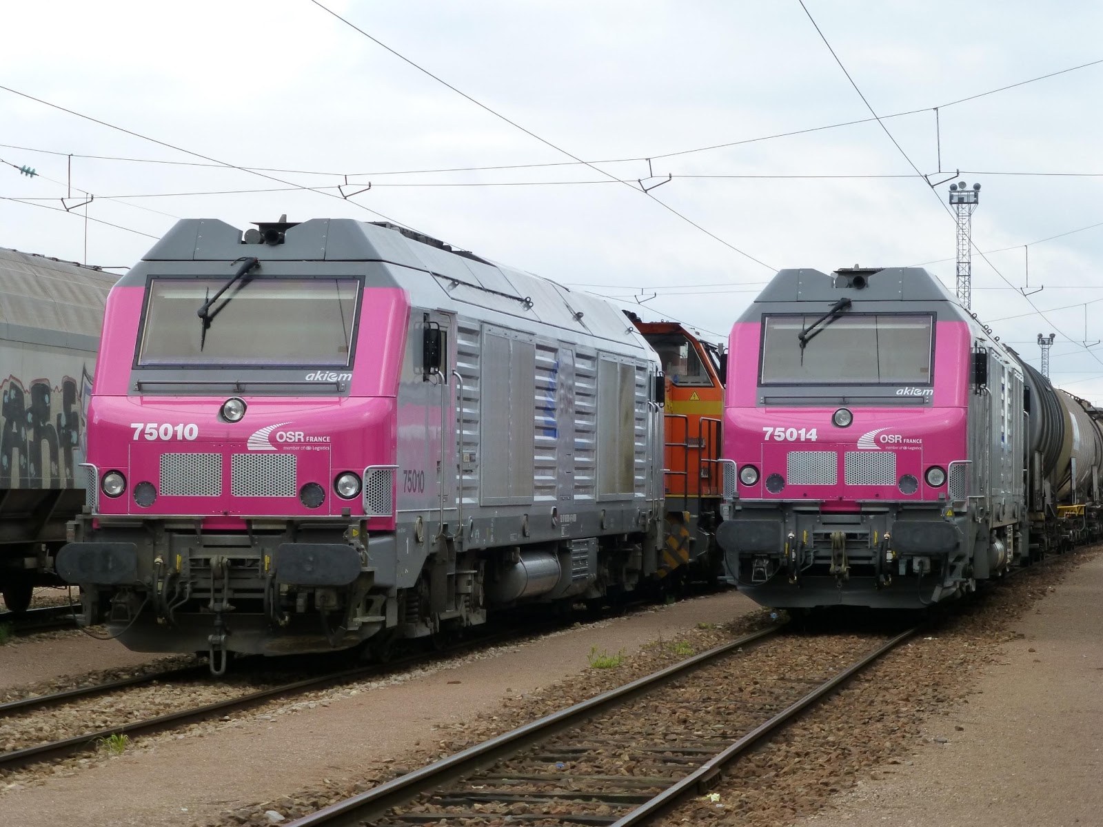 Ferrovissime: Une seconde BB 75000 Rose