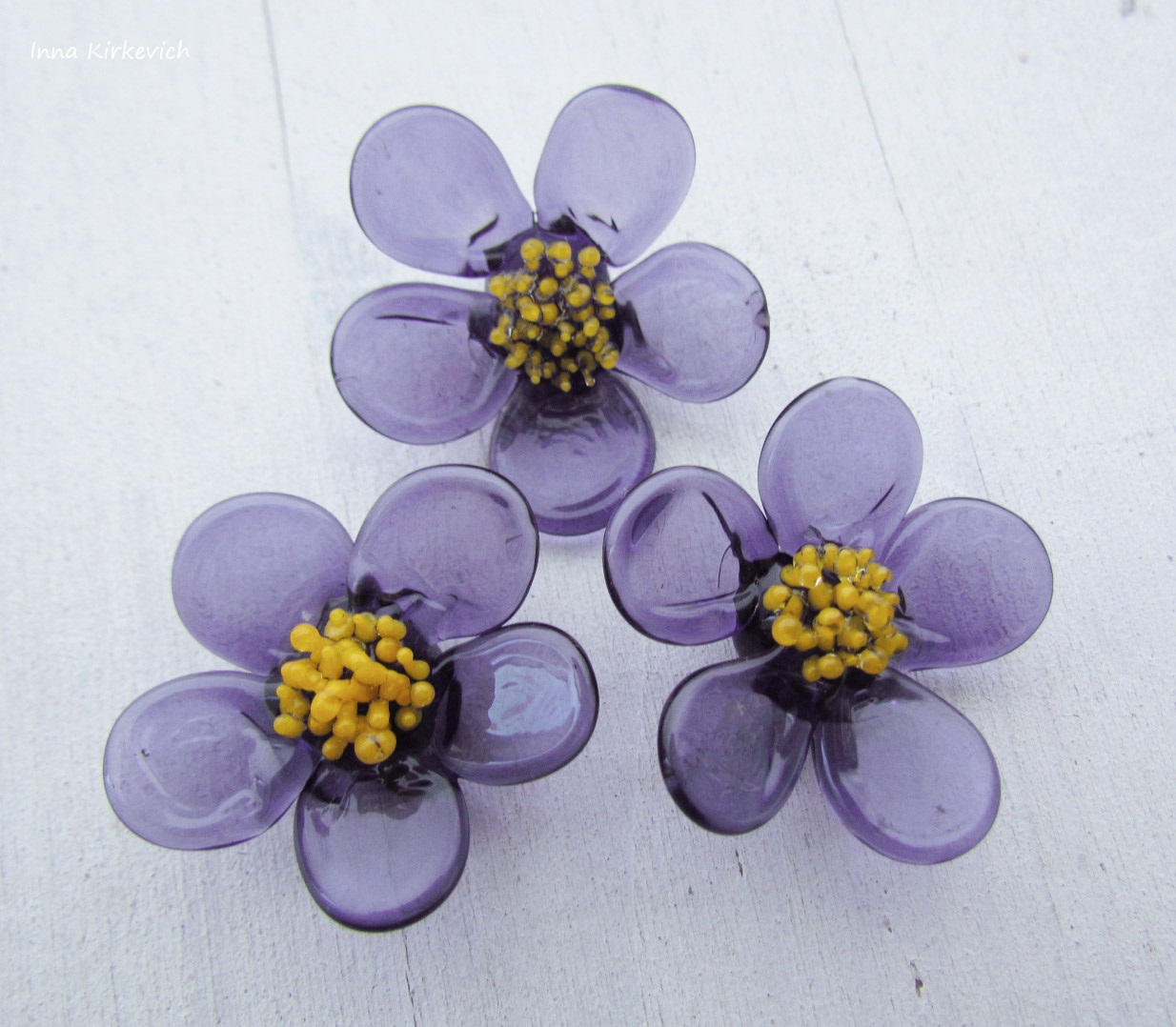 Lampwork garden: Purple glass lampwork flower beads