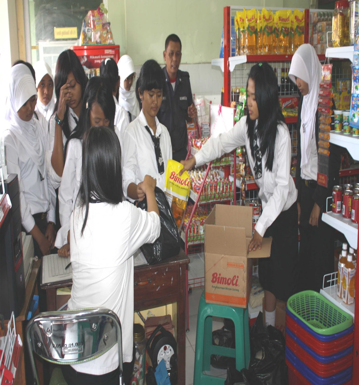 KEGIATAN PELAKSANAAN BIMBINGAN KARIR ~ BK for SMK Negeri 4 Surabaya