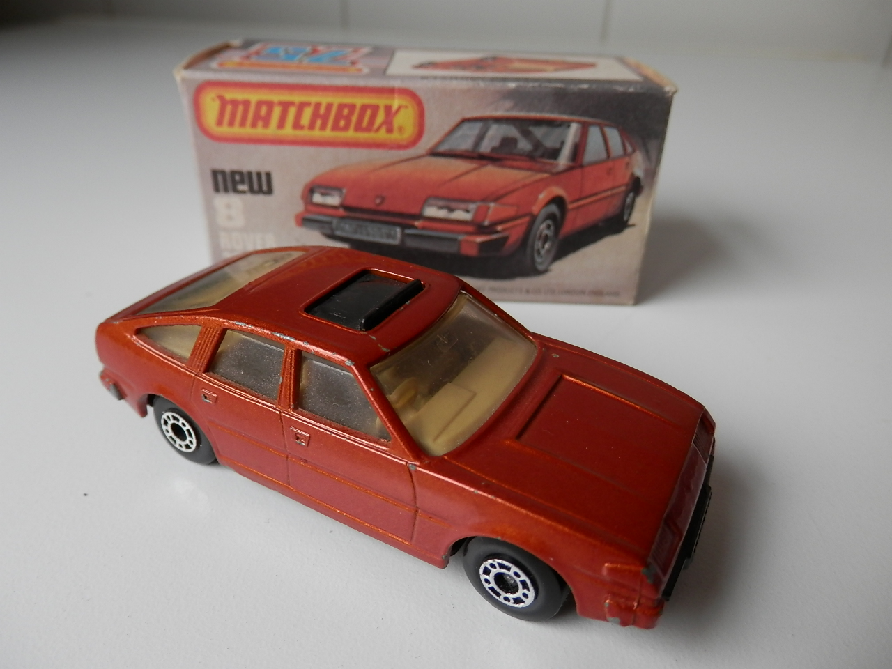 EDUARDO ASCANIO MIS MATCHBOX: Nº. 8-D ROVER 3500