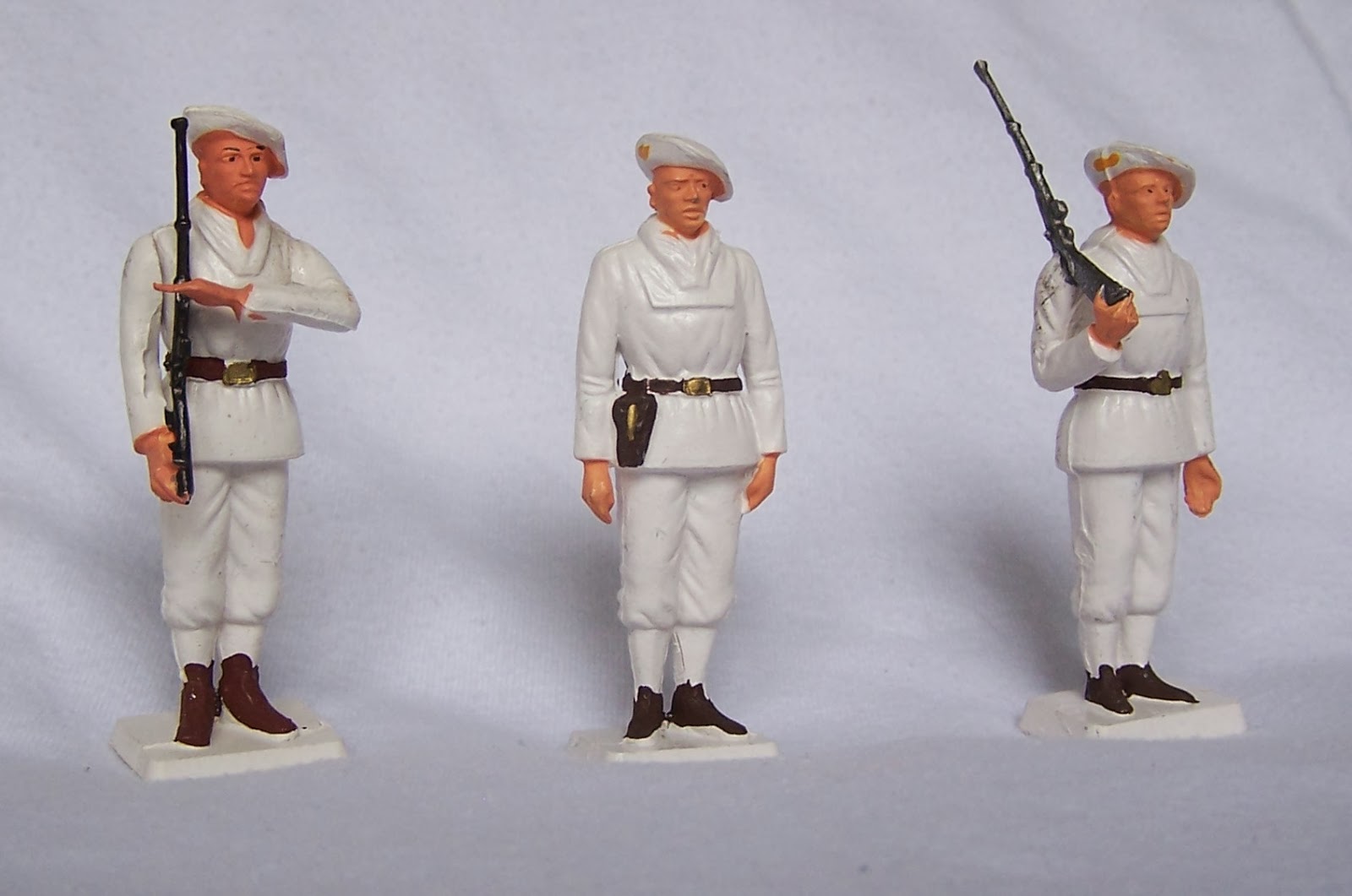 WWII Plastic Toy Soldiers: Introducing the French Alpine Troops
