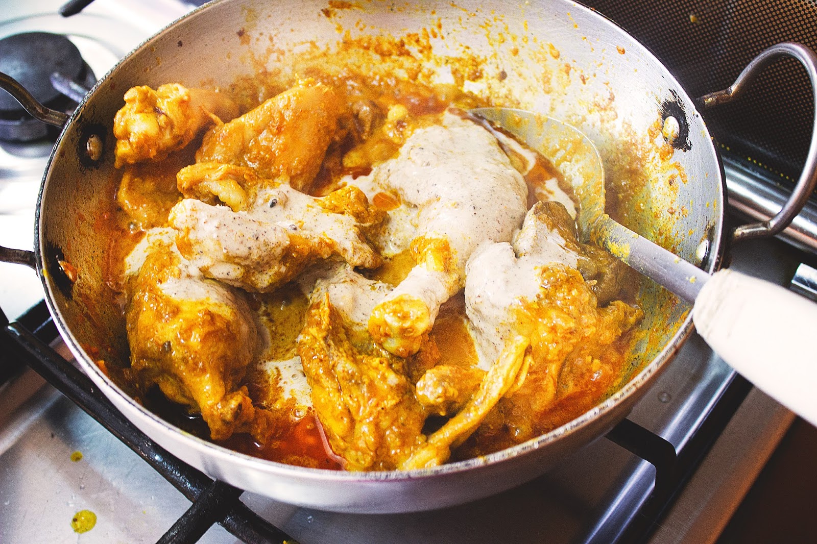 Lehsuni Murgh / Rosun Diye Mangsho / Garlic Chicken Curry