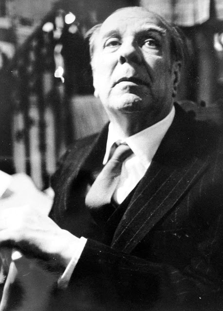 Borges todo el año: Revista Multicolor de los Sábados