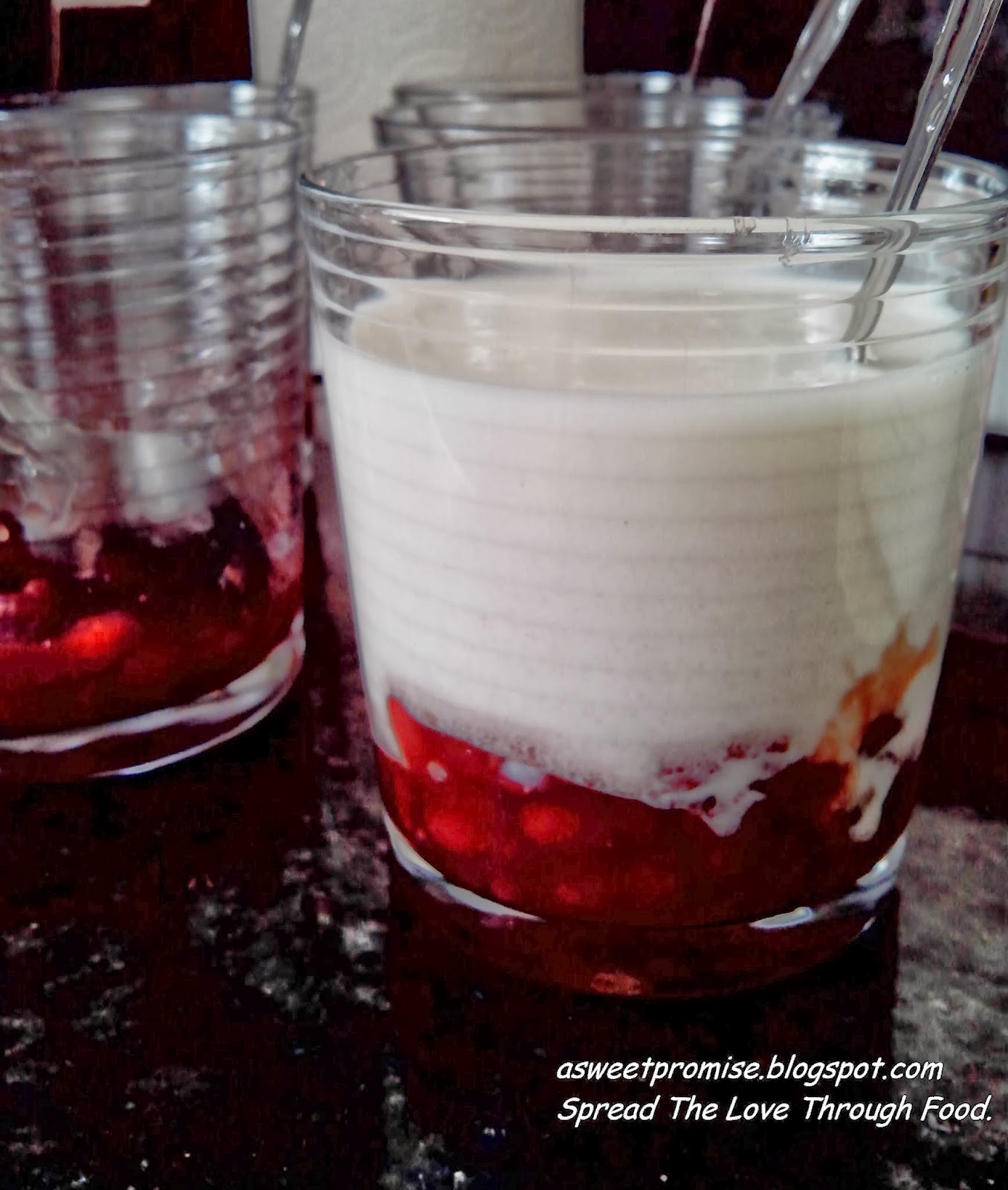 A Sweet Promise: [HK Drink] Red Bean Shaved Ice 红豆冰