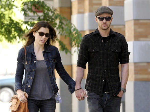 Hollywoodsand: Jessica Biel With Boyfriend Justin