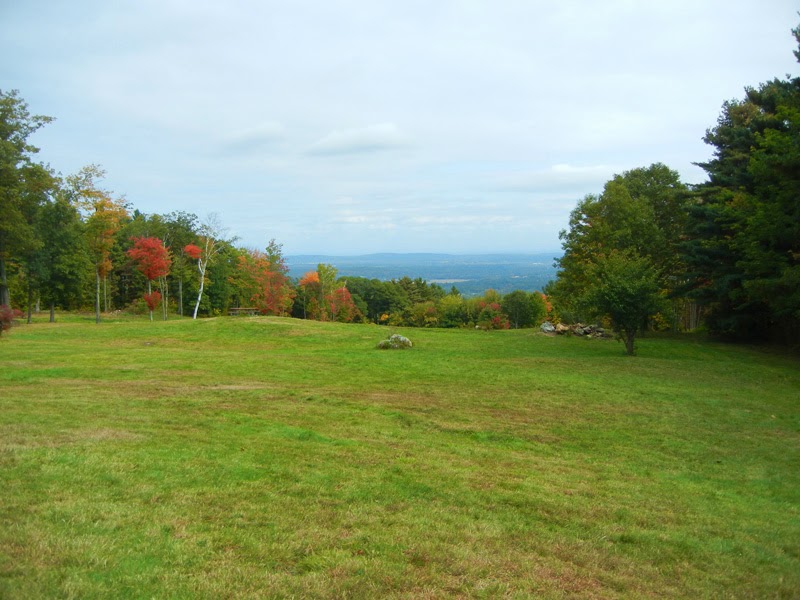 GranWood Explores: Russell, MA - Noble View