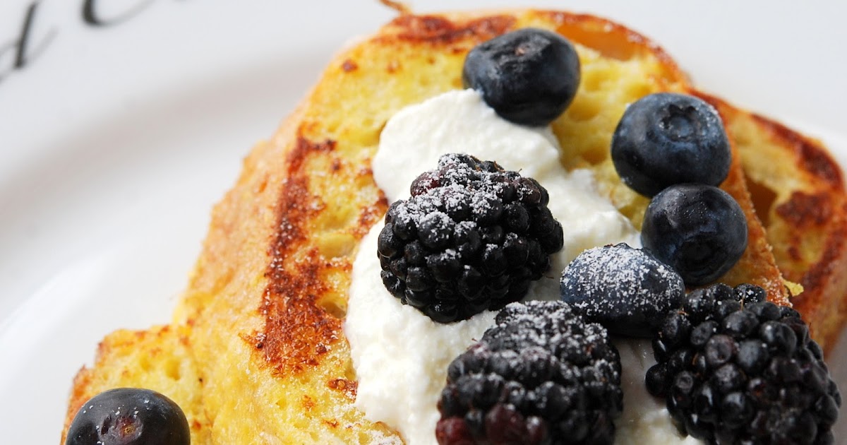 CupCakes and CrabLegs: French Toast with Ricotta