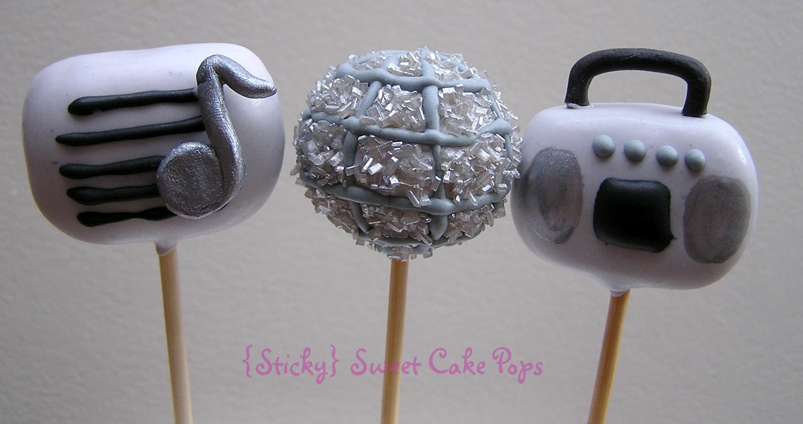 {Sticky} Sweet: Disco Pops & In-Edible Glitter
