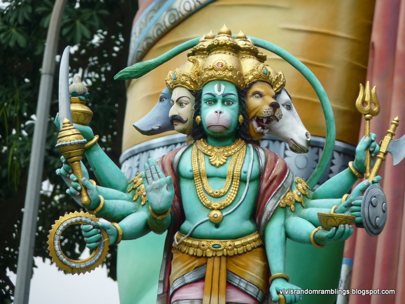 Vivi's Random Ramblings: Batu Caves and The Hindu Festival of Thaipusam