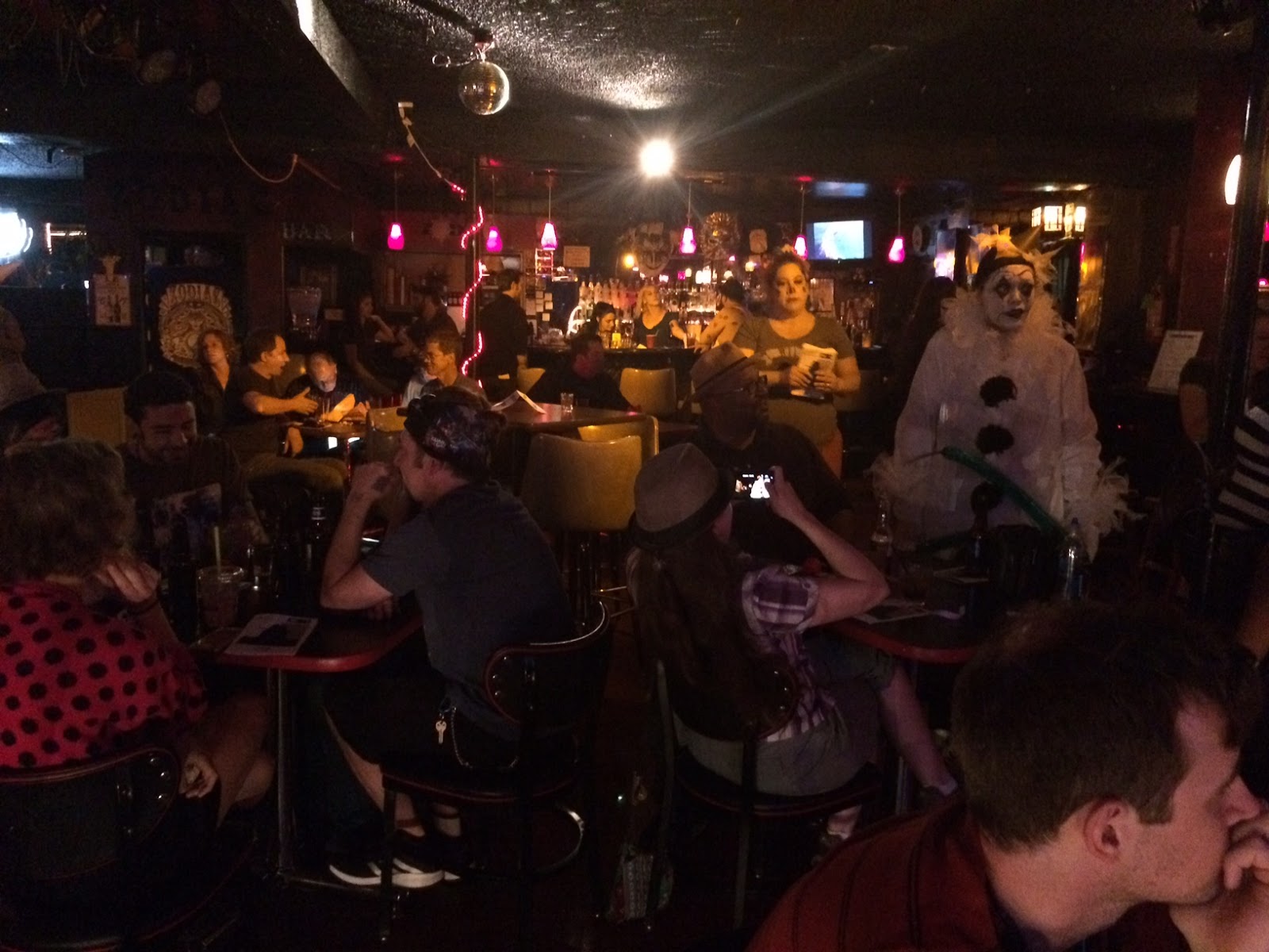 Theater Colorado: Clown Bar