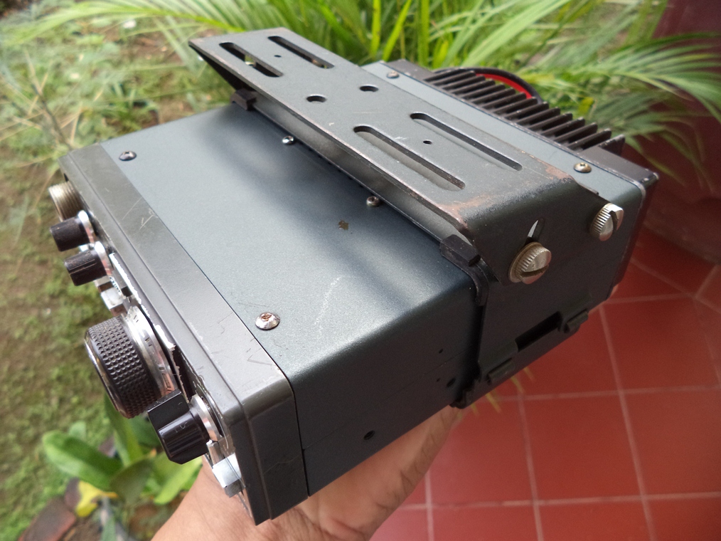 MEDAN RADIO: Icom IC-25A no.2 (terjual)