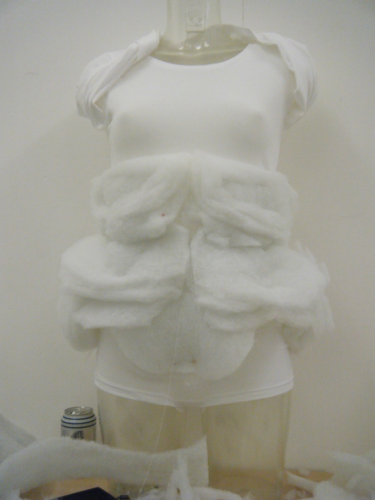 Smocking Bird: Fat suit!! (expressing character through body shape)