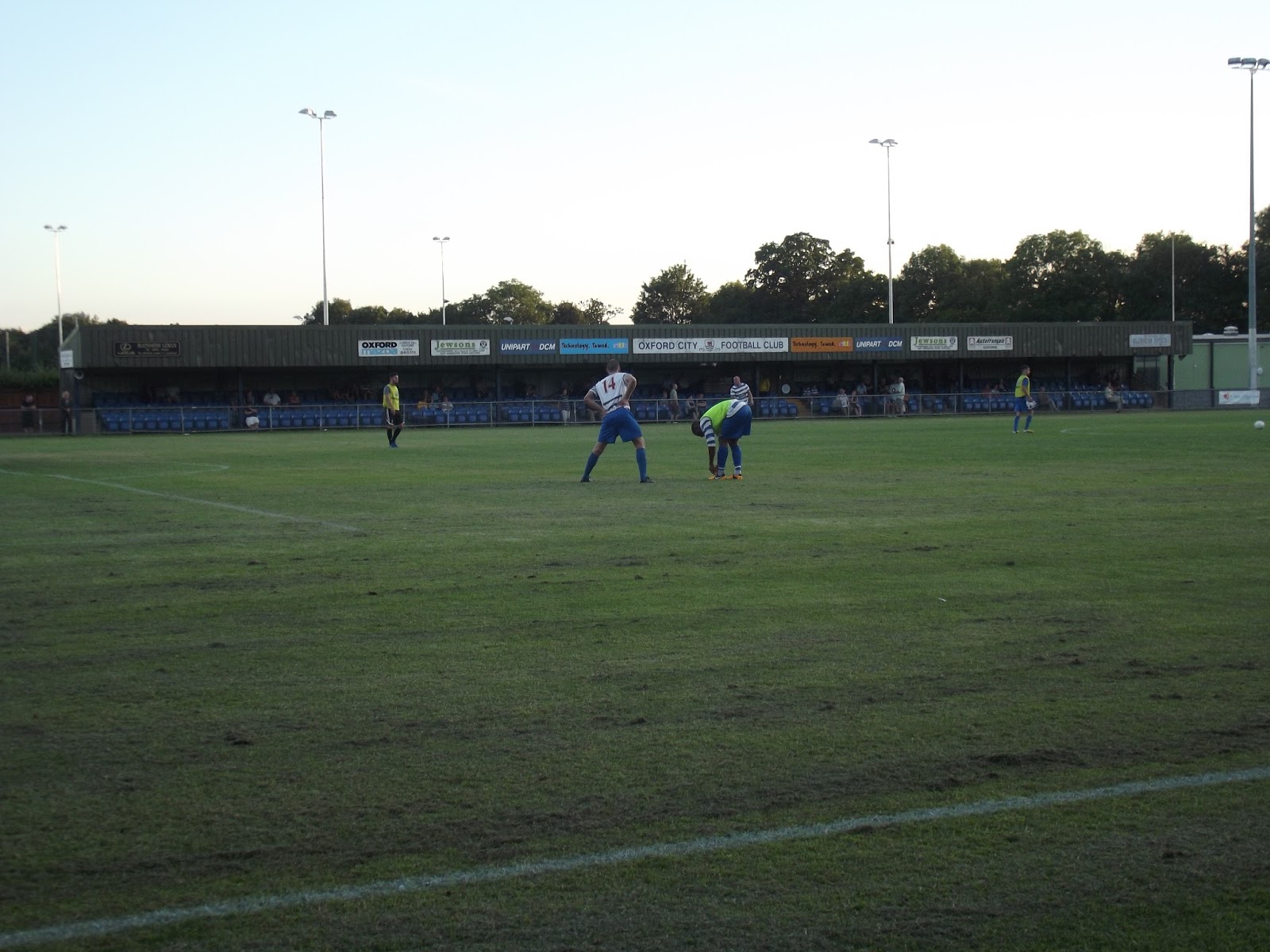 The Wycombe Wanderer: Oxford City - Court Place Farm