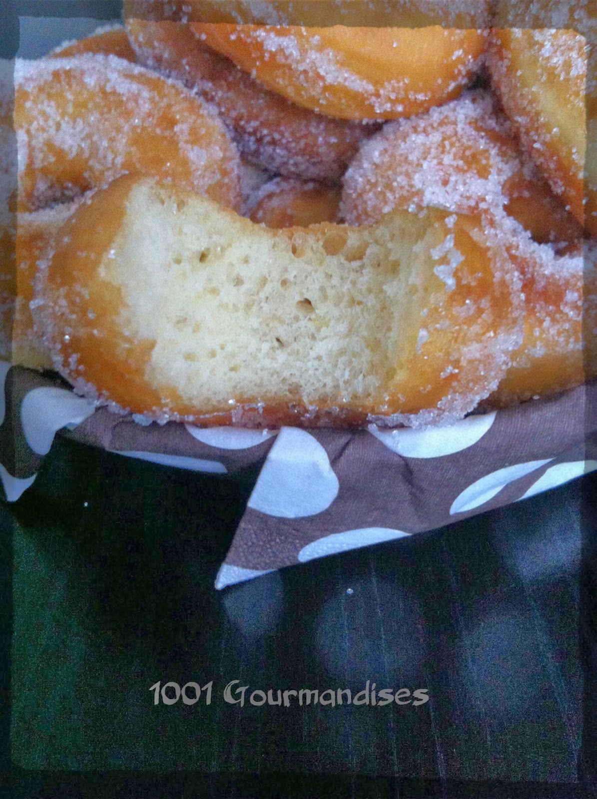1001 Gourmandises: Beignets au sucre