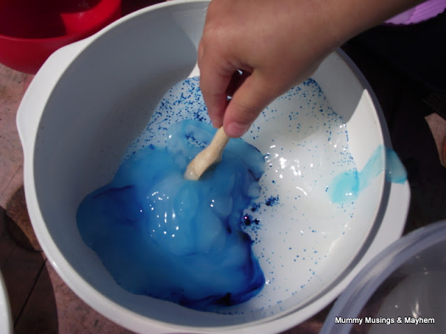 How to make your own safe edible paint for play!