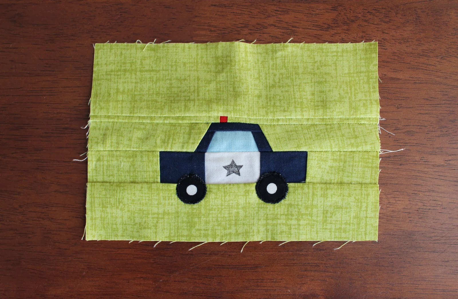 Teaginny Designs: Busy City Baby Quilt