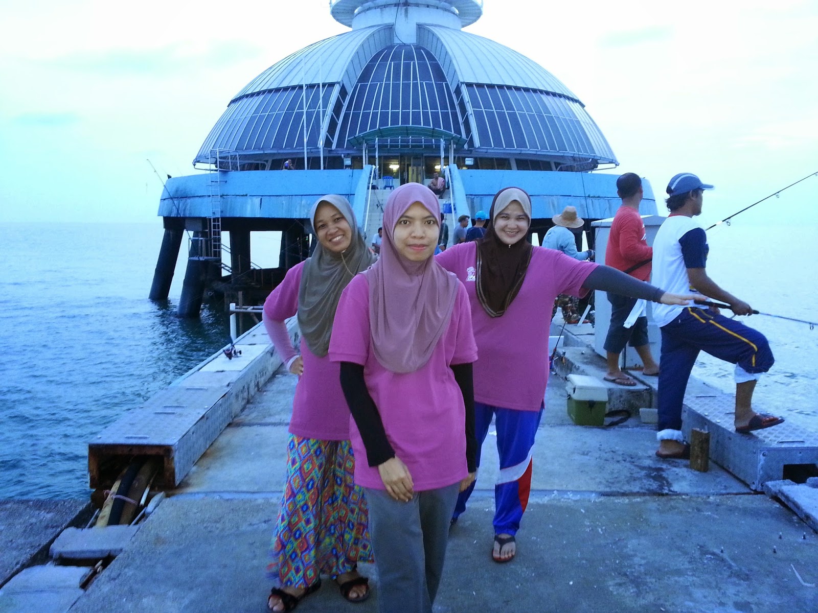 ~ SeTuLUs KasIh SeIkhLas HatI ~: Pengalaman Pertama Memancing di One ...