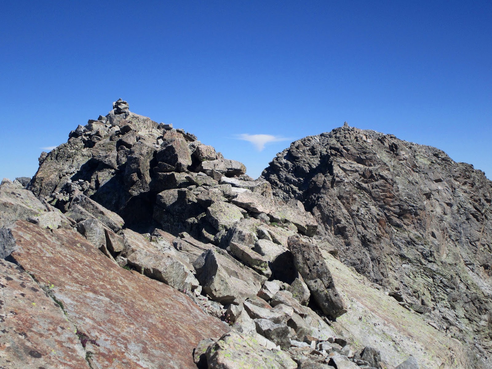 La luz de la montaña: Gran Eriste (3.053 m) y Eriste Sur (3.045 m)