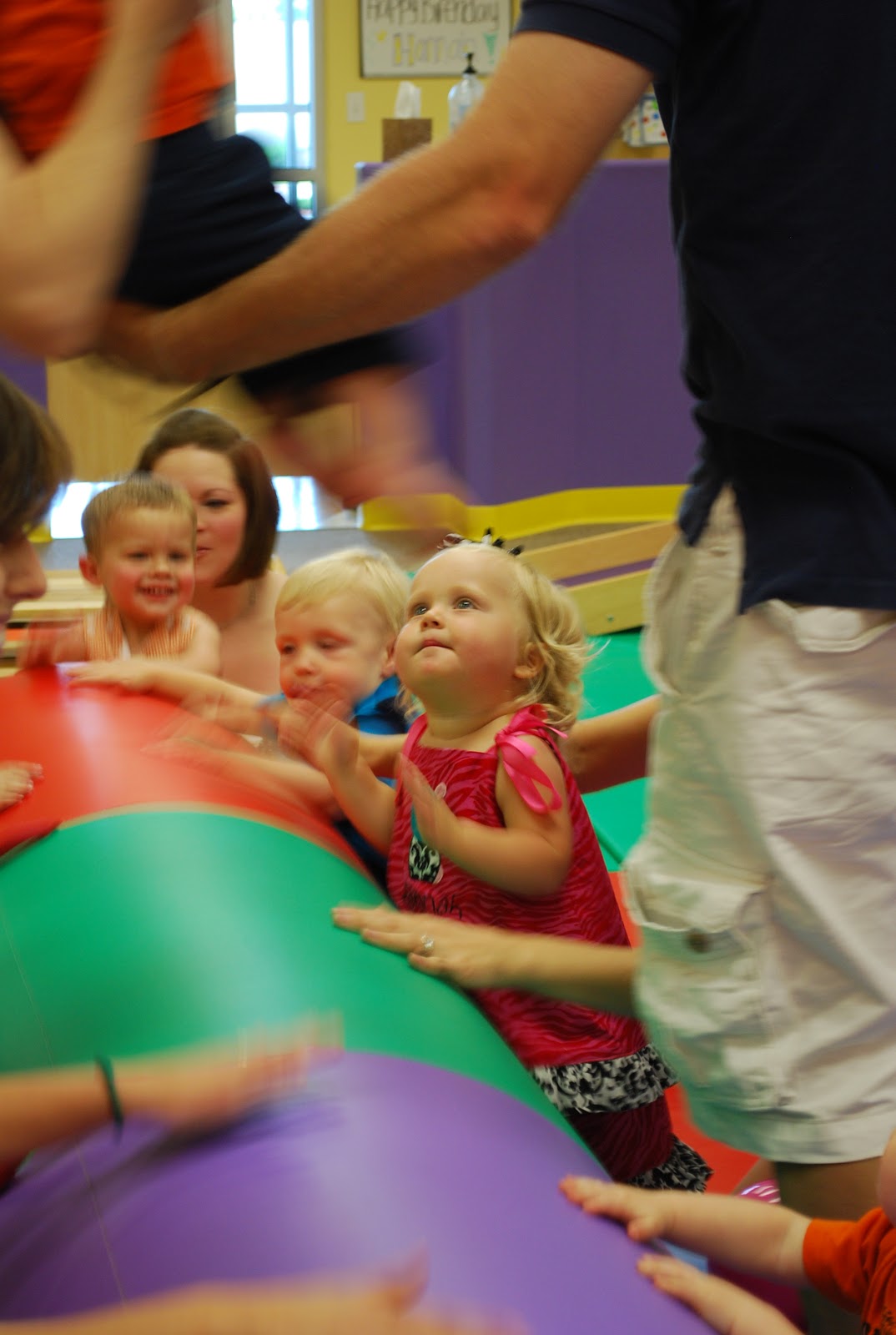 Keeping up with the "K"lubines: Hannah's Gymboree Birthday Party (Part 2)