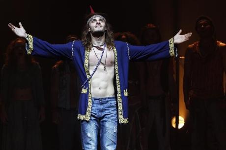 Hair, o Filme – Claude Hooper Bukowski