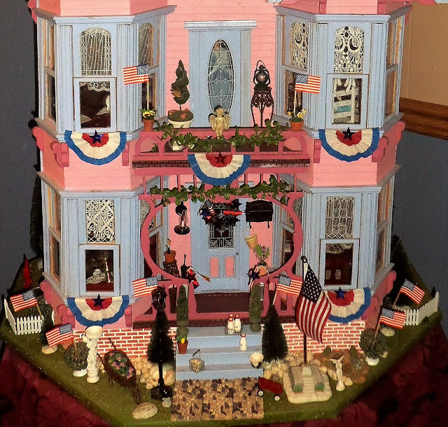 DEBBIE-DABBLE BLOG: Summer Patriotic Doll House, 2017