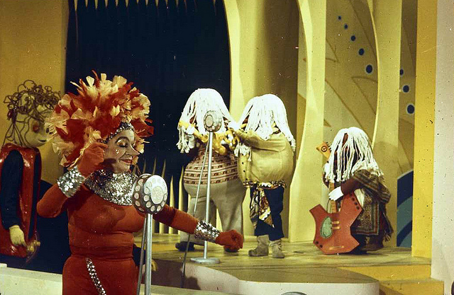 Fascinating Color Photos of "The Bugaloos" in the 1970s ~ Vintage Everyday