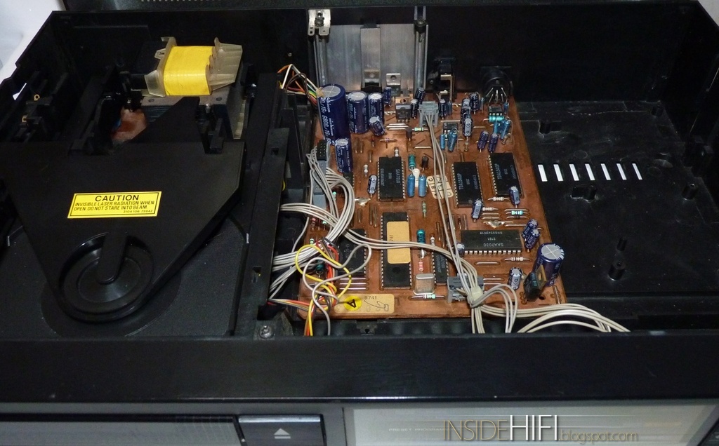 Inside Hi-Fi: Philips CD 350 (CD350/00R)