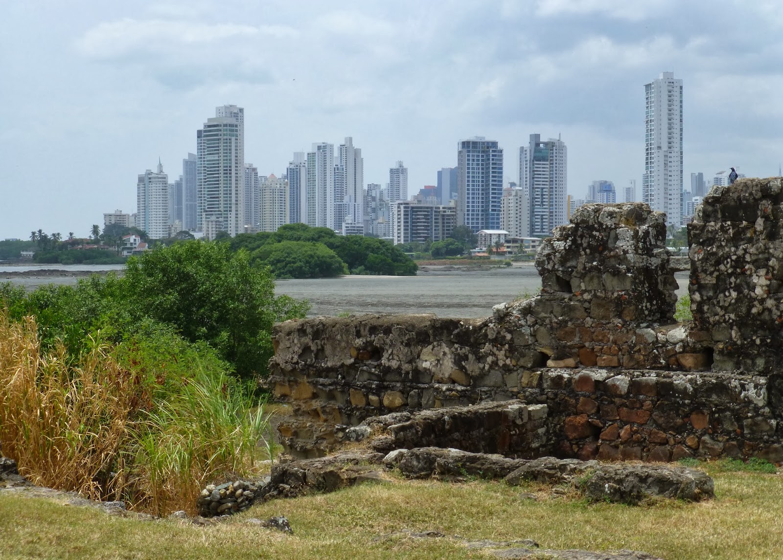 louiseinpanama: Panama Viejo