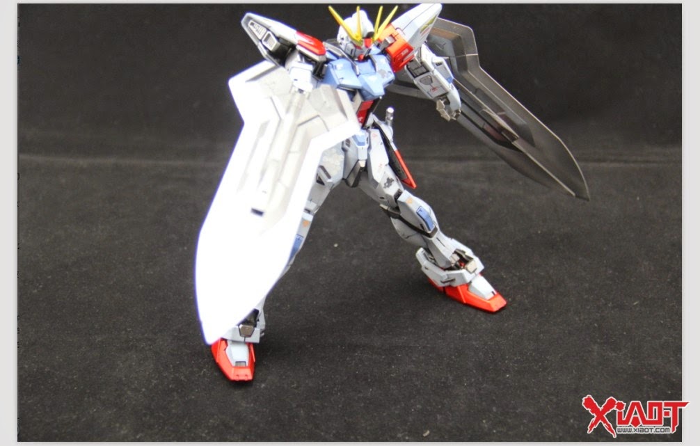 MG 1/100 Build Strike Gundam + Universe Booster + Homemade Backpack ...