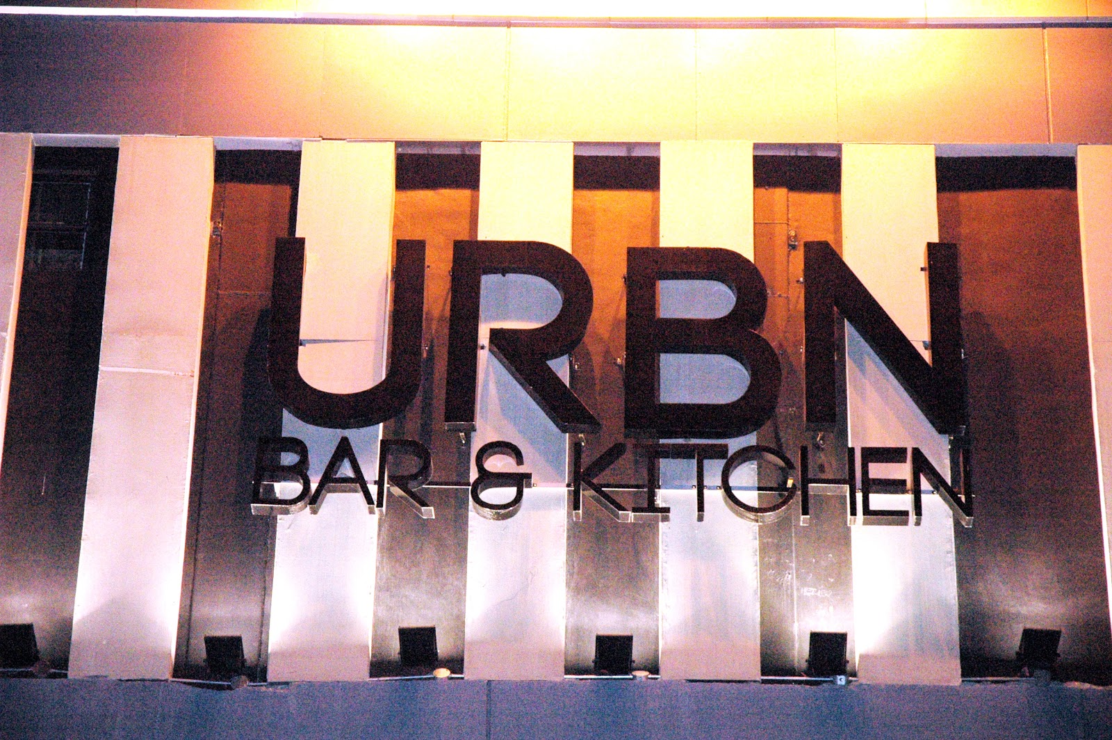DUDE FOR FOOD: Hip Cuisine at URBN Bar & Kitchen