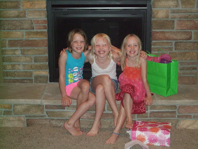 BUNJER MOMENTS: Taylor's 7th Birthday Sleepover!