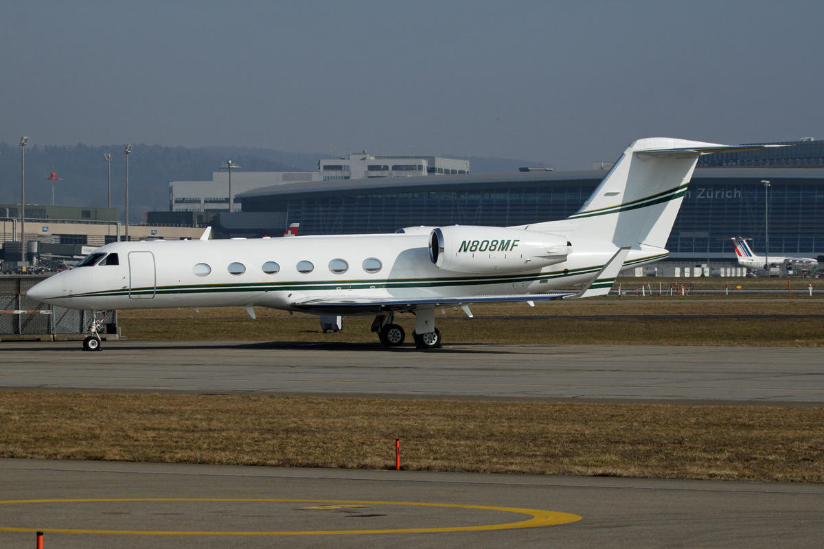 Planes and Trains - Planes 2011: N808MF / Gulfstream GIV-SP / Gypsy Baby