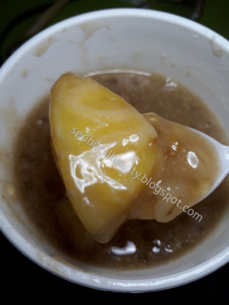 Healthy Nurul Beauty: My lunch of pengat pisang helang/lang today.