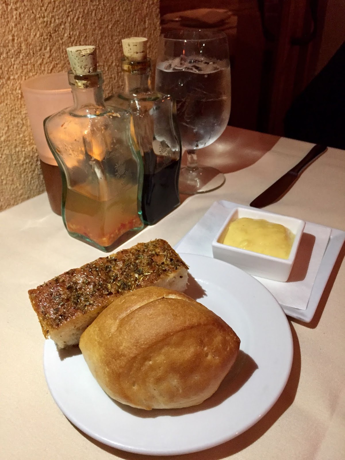 Monster Munching: Alan Wong's Honolulu - Oahu, Hawaii