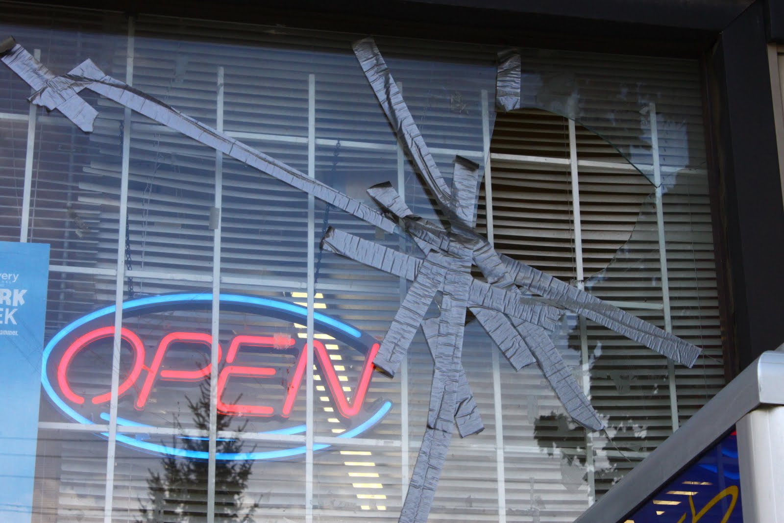 Archipelago: Visual Onomatopoeia