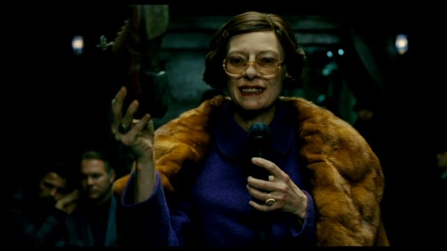 Shameless Pile of Stuff: Movie Review: Snowpiercer
