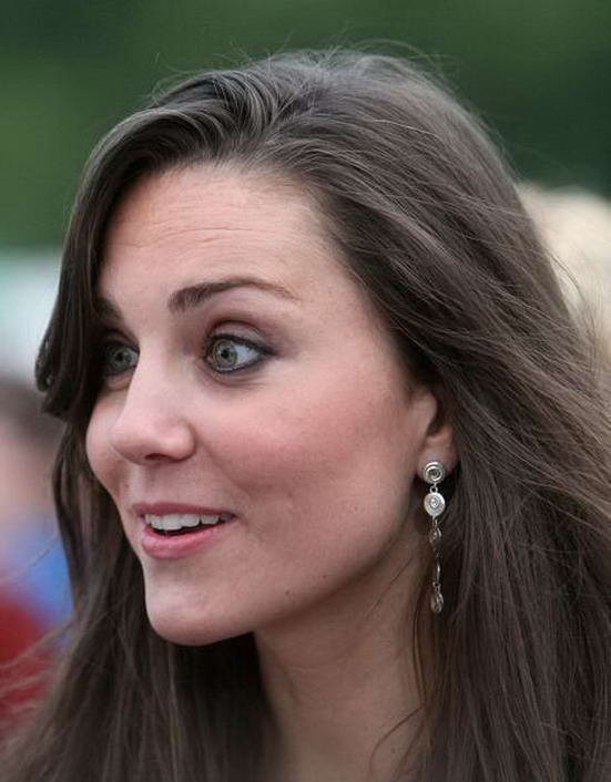Kate Middleton Is Cute (smile Cutie Pictures) 87pics » Mayweather VS Ortiz