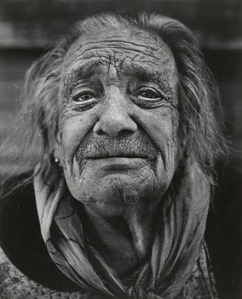 OLTRE IL MURO: ARTE e FOTOGRAFIA: KEN HEYMAN | PHOTOGRAPHER