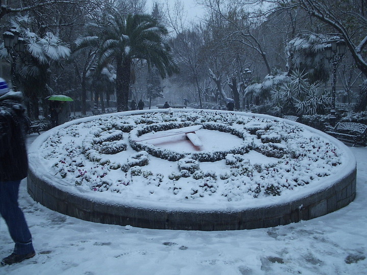 @ JuanPCachero Blog: !!! UNA CIUDAD ALREDEDOR DE UN JARDÍN...!!!