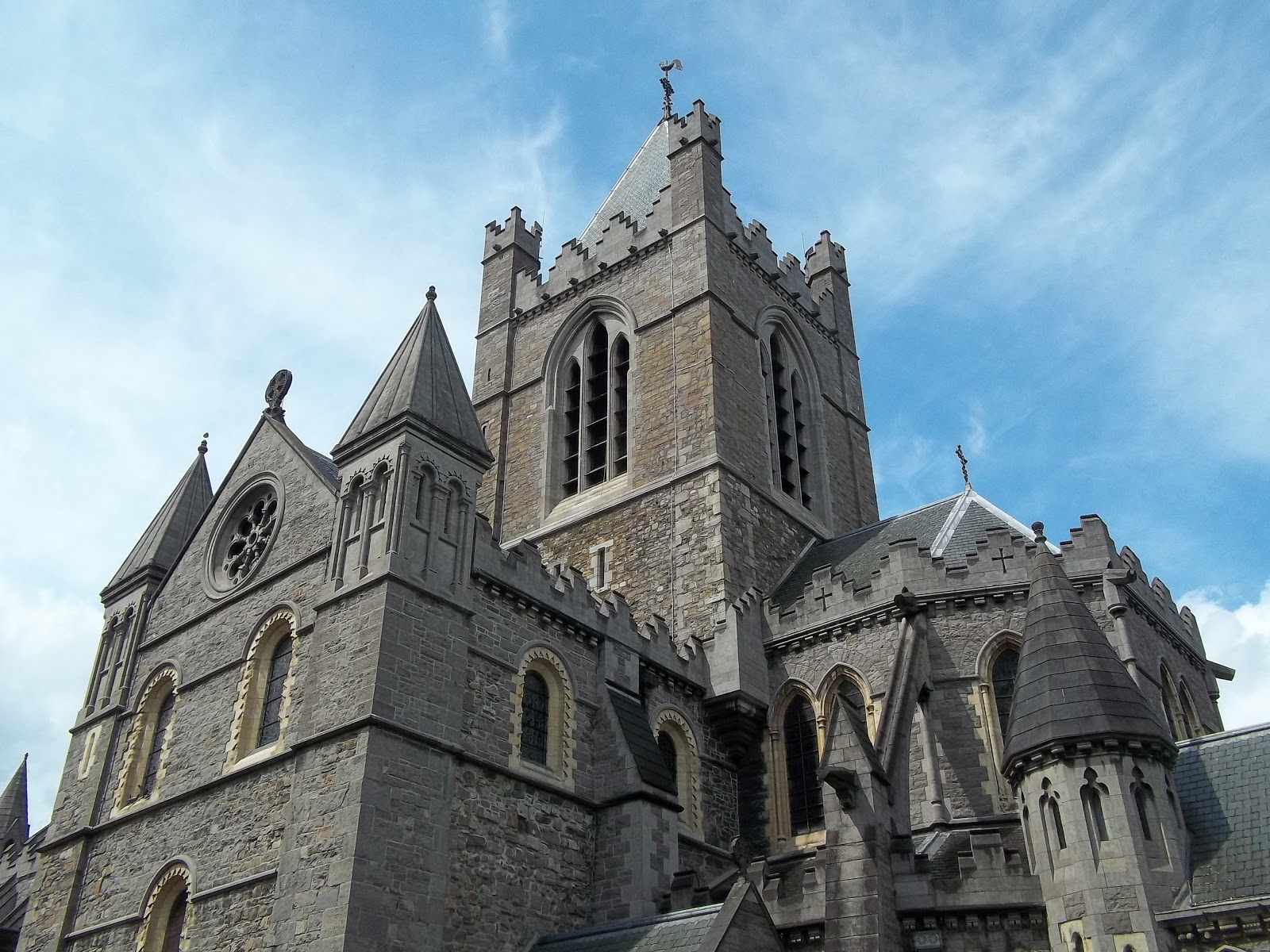 eat, drink & be terry: Churches & Guinness! Aye, Ireland!
