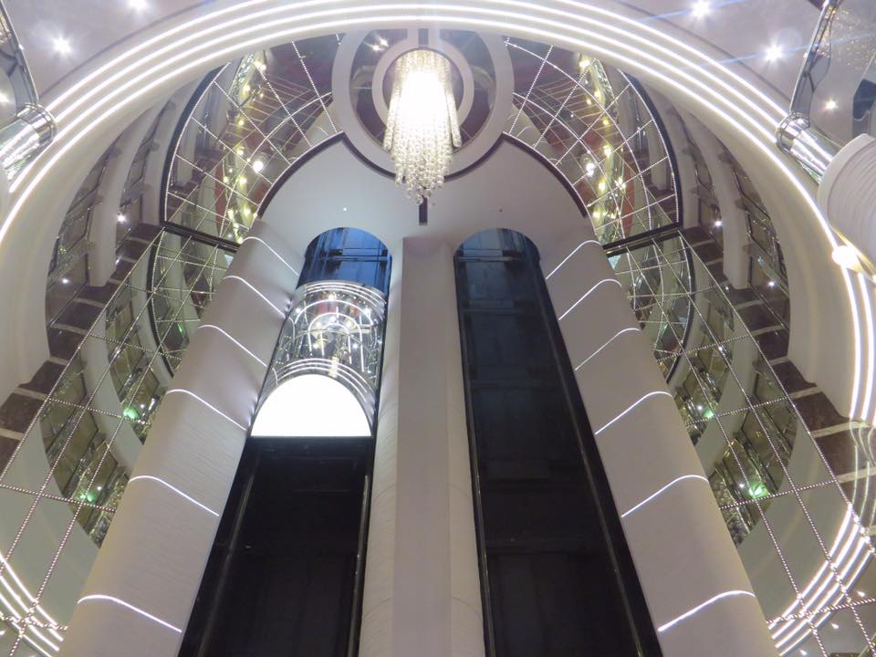 Ray's Cruise & Travel Blog: MSC Divina B2B Cruise Review May 28 - June ...