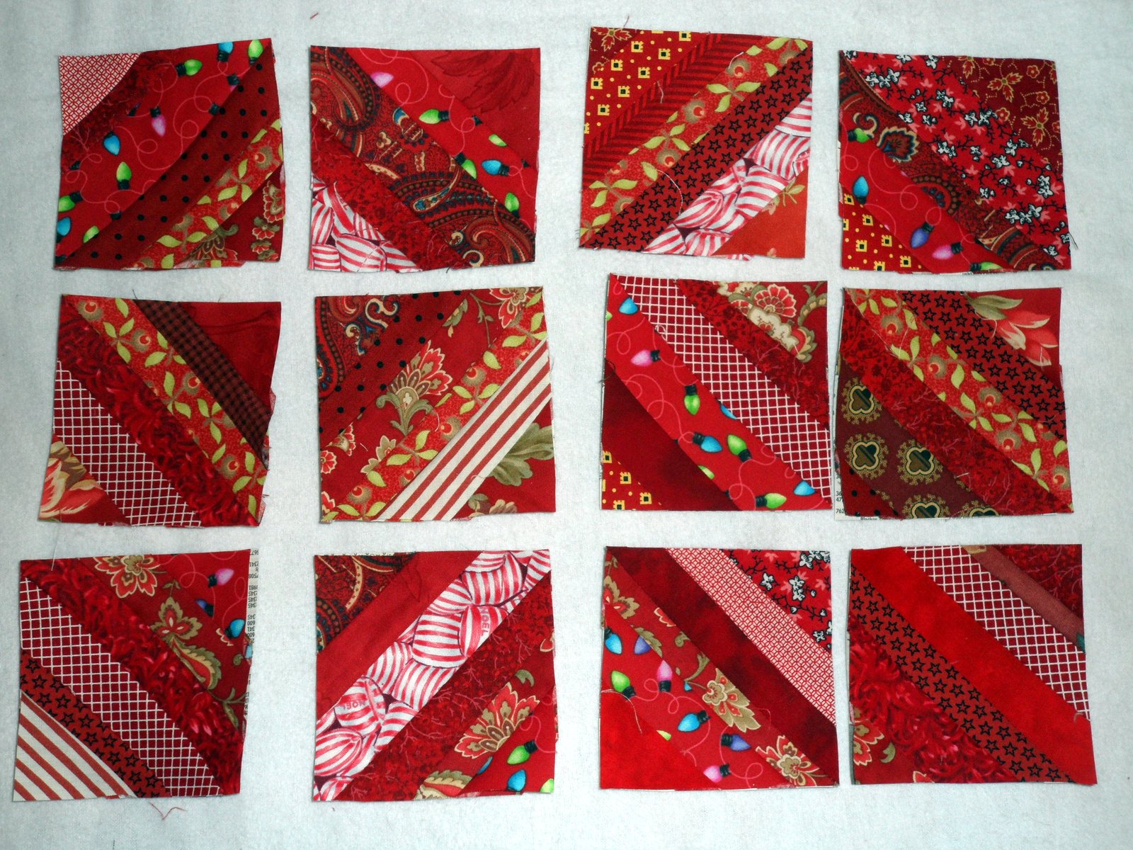 Loose Threads: Scrappy Saturday String Blocks